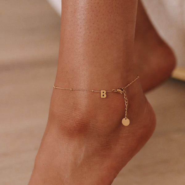 Anklet with initial b store